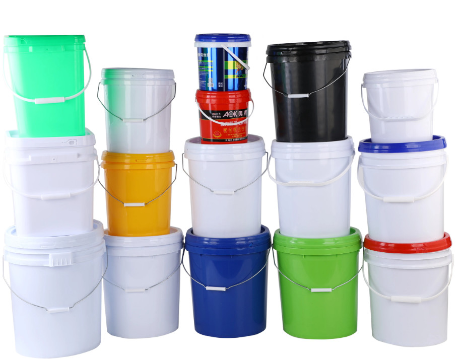Stackable and Gasket 5 Gallon Plastic Buckets for Heavy Duty Applications